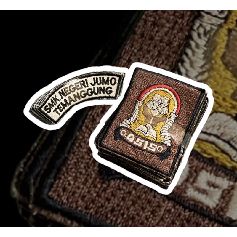 Jual SET TANDA OSIS DAN TANDA PRAMUKA DAN ATRIBUT LAINNYA | Shopee ...