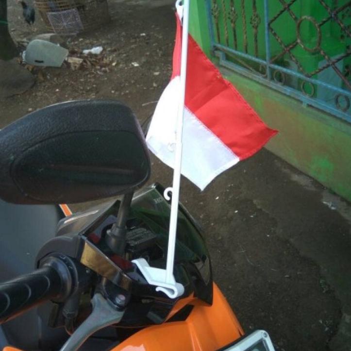 Jual (J(26)») BENDERA TIANG MOTOR DAN MOBIL/BENDERA KECIL premium ...