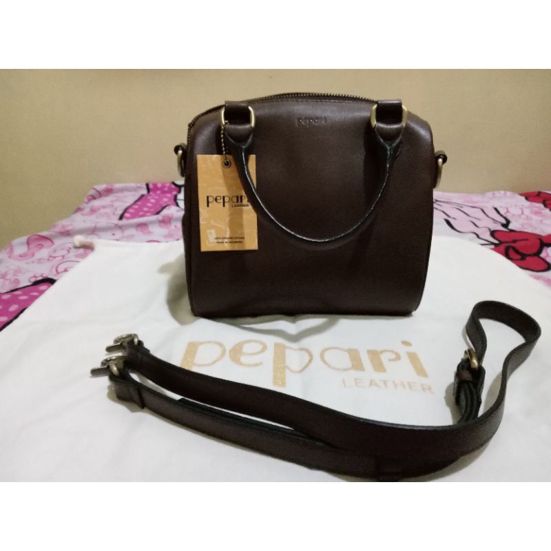 Jual Tas Kulit sapi Pepari leather Preloved | Shopee Indonesia