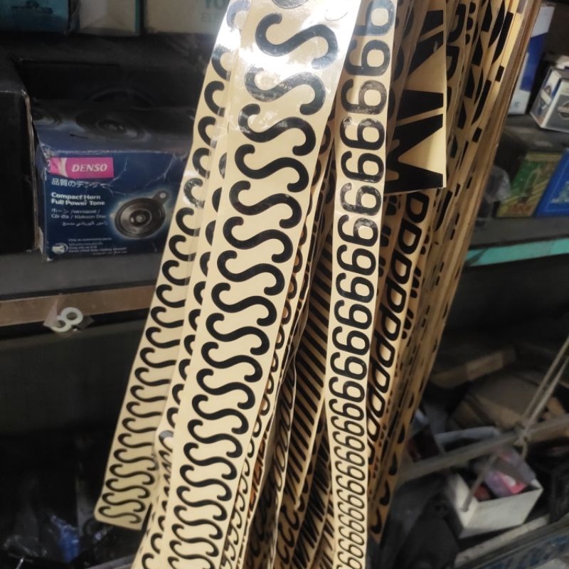 Jual Stiker Angka Plat Nomor Hitam / Cutting Sticker Plat Nomor Mobil ...