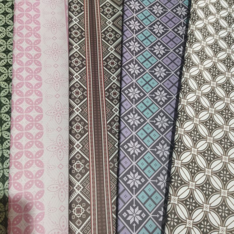 Jual kertas kado batik isi 10pcs | Shopee Indonesia