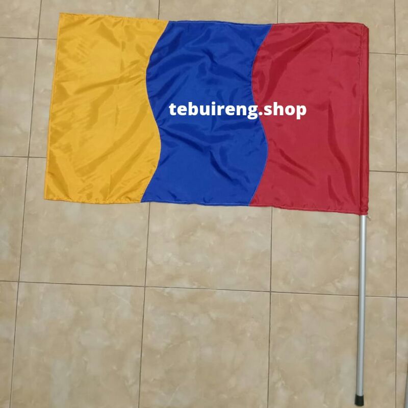 Jual BENDERA DRUMBAND MODEL KOTAK | Shopee Indonesia