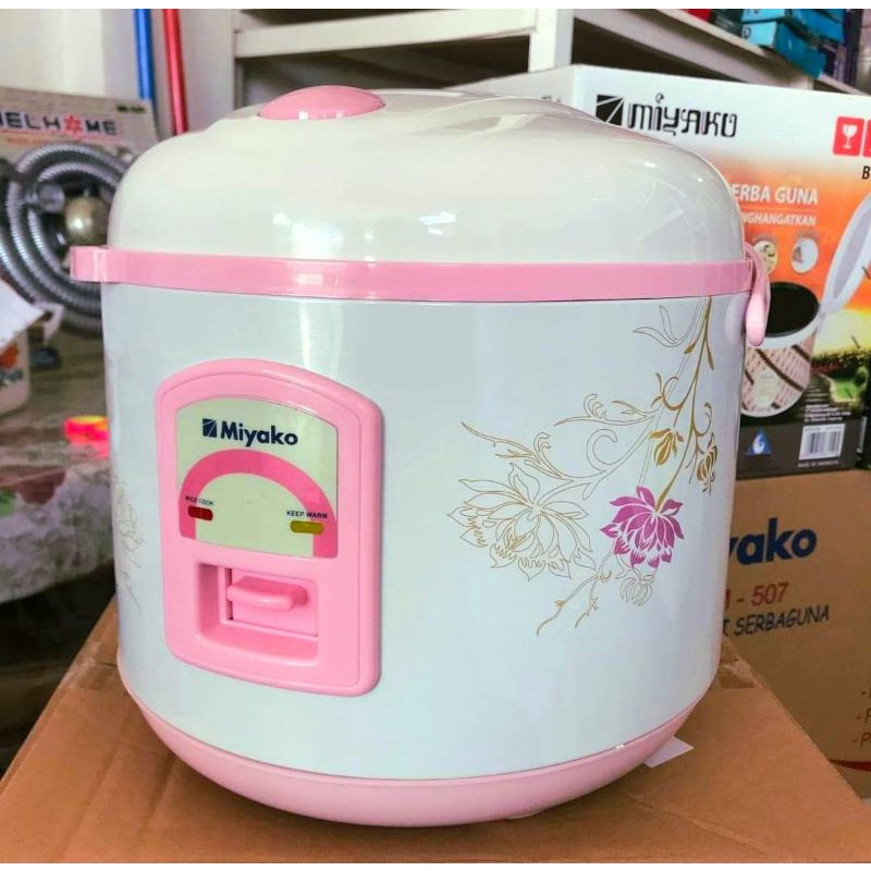 Jual Rice Cooker Miyako MCM-638 Ukuran 1,8 Liter / Magic Com Miyako ...