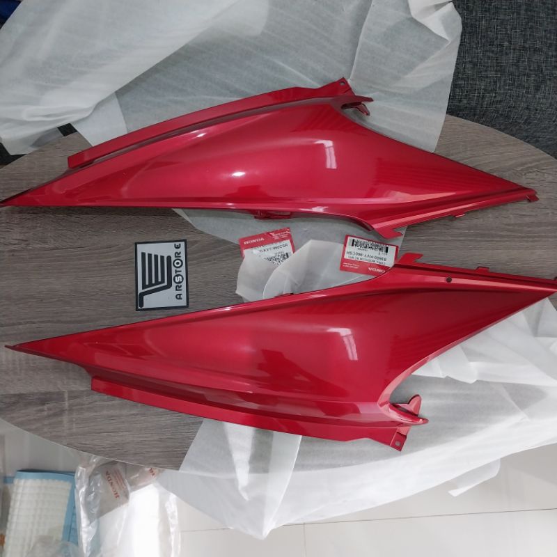 Jual Cover Body Belakang Samping Merah Maroon Beat Karbu Original AHM ...