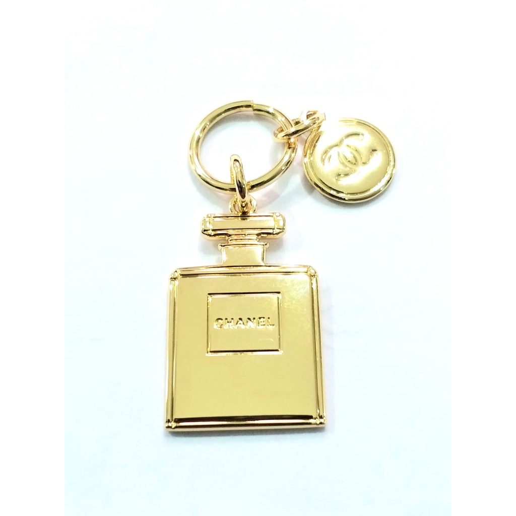 Jual Chanel Keychain Gantungan Kunci (Original) | Shopee Indonesia