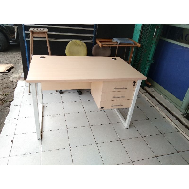 Jual Meja Kantor/Meja Kerja INDACHI 120x60x75 cm DD120WL-HD Molek ...