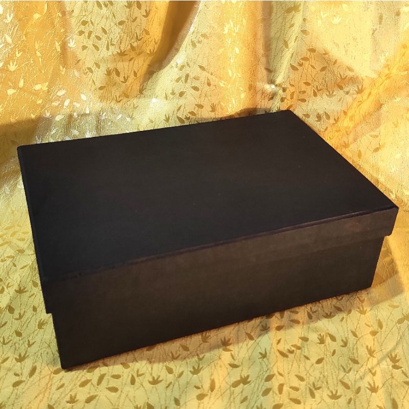 Jual (30x20x10cm) FULL HITAM TANPA PITA GIFT BOX KOTAK KADO HARDBOX ...