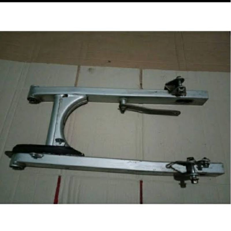 Jual SWING ARM FROCK SASIS YAMAHA JUPITER Z NEW BURHAN SECOND ORIGINAL ...