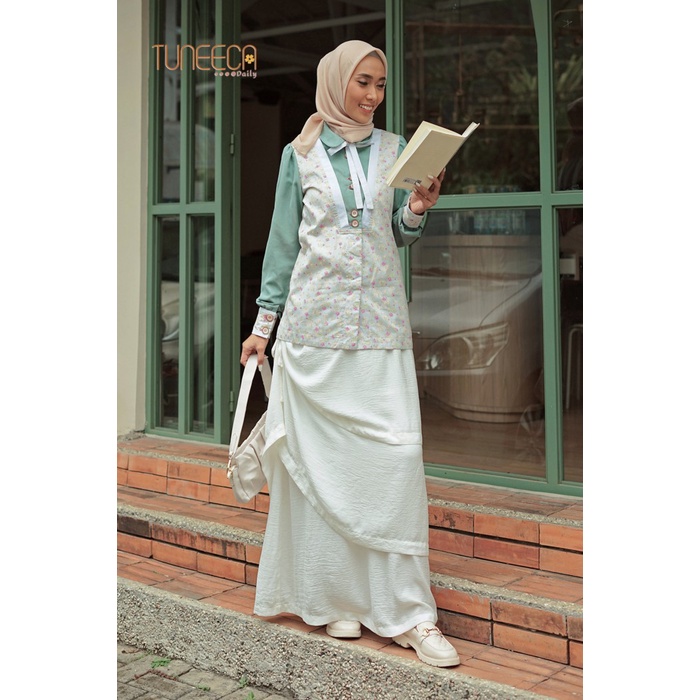 Jual TUNEECA DAILY KEMEJA Eloise - D-0422006 I Kemeja Wanita Kasual ...