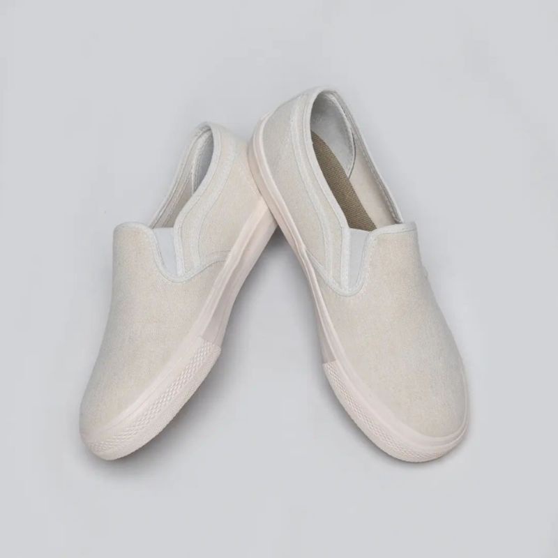 Jual Sepatu Johnson Venus slip on Milky Original / Sepatu Jhonson ...