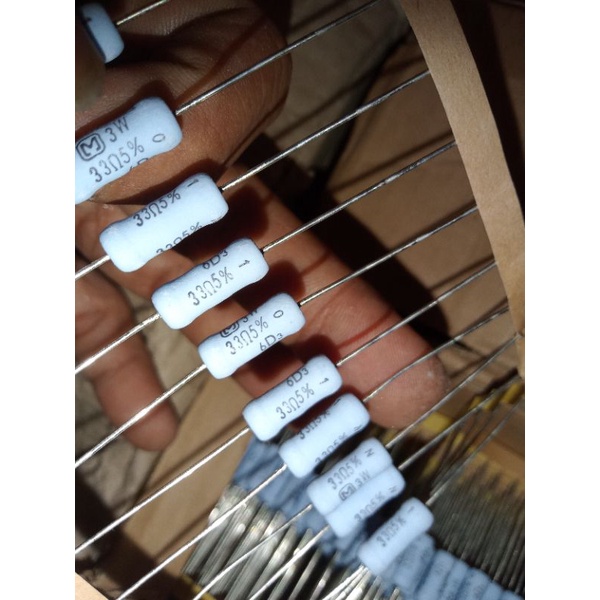 Jual resistor 33 ohm 3wat orginal panasonic | Shopee Indonesia