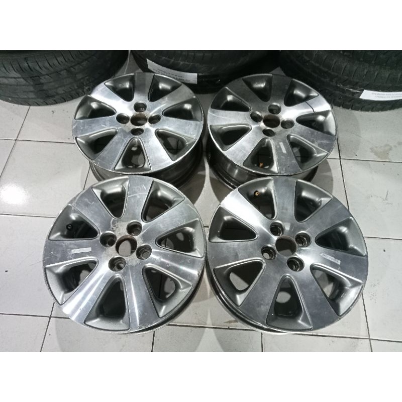 Jual velg bekas original vios ring 15 lebar 5,5 et 45 pcd 4x100 | Shopee Indonesia