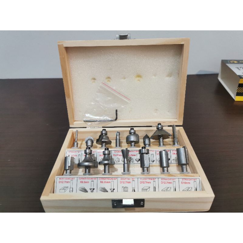 Jual Mata Router trimmer set braxter tungsten 15pcs | Shopee Indonesia