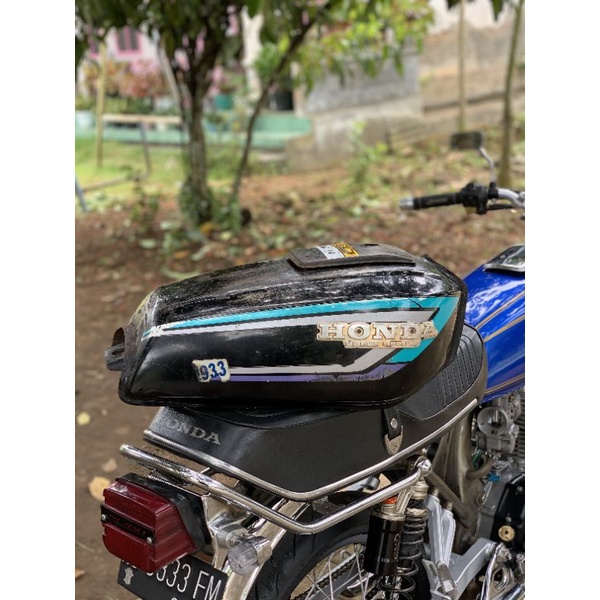 Jual Tangki Gl 100 / Gl 125 Original Paint Set Emblem Dan Tutup ...