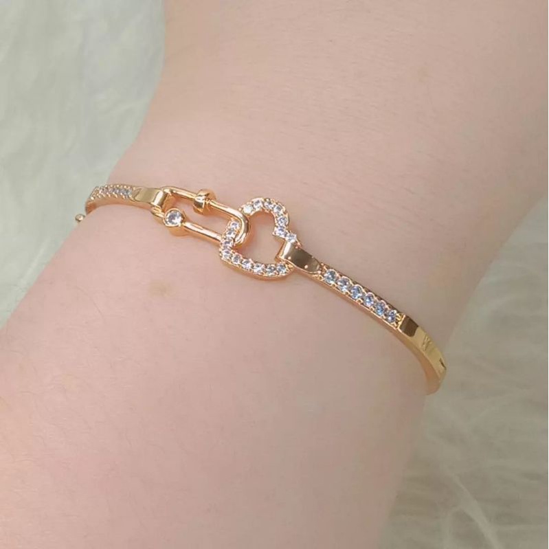 Jual La Vienne - Haziya - Gelang Titanium Wanita Anti Karat - Perhiasan ...