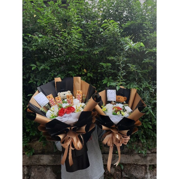 Jual Buket Bunga Artficial Standar /Bucket Wisuda Murah/Bucket Snack ...