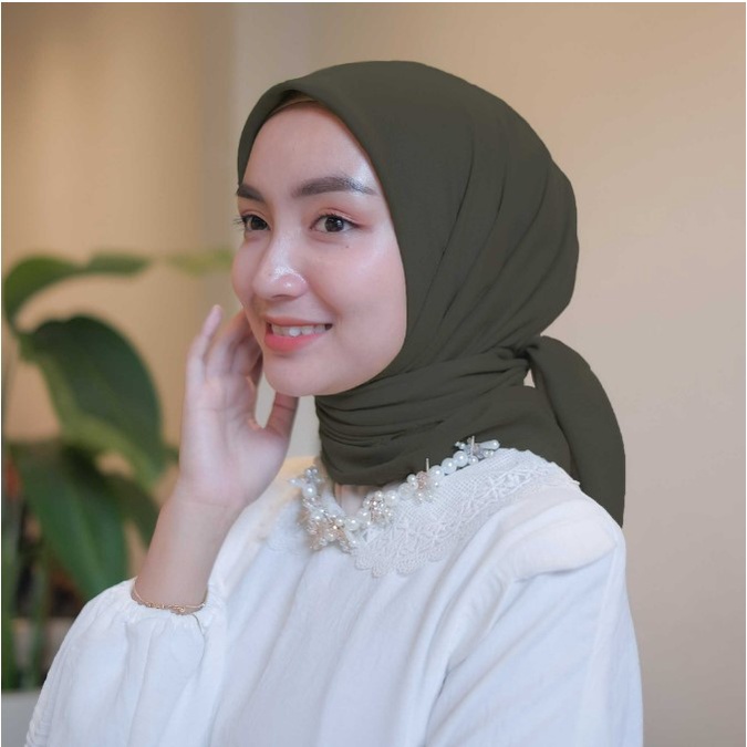 Jual HARRAMU - Hijab Segi Empat Polos Warna Hijau Army - Laser Cut - Kerudung Premium Voal Polos ...