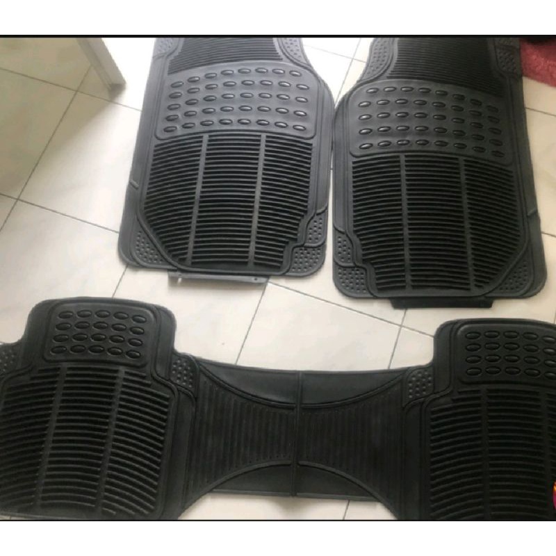 Jual KARPET MOBIL TIPE UNIVERSAL | Shopee Indonesia