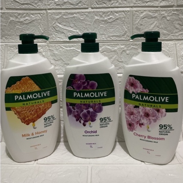Jual Palmolive Sabun Mandi Cair Cherry Blossom, Milk & Honey 1Liter ...