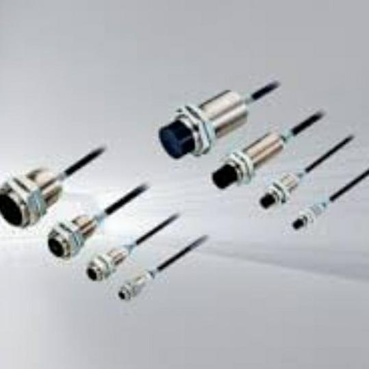 Jual Proximity Sensor Omron E2B-M18Ks08-Wp-C1/B1 2M | Shopee Indonesia