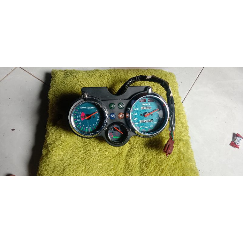 Jual SPEEDOMETER SPIDOMETER KILOMETER NINJA 150 R COPOTAN ORIGINAL ...