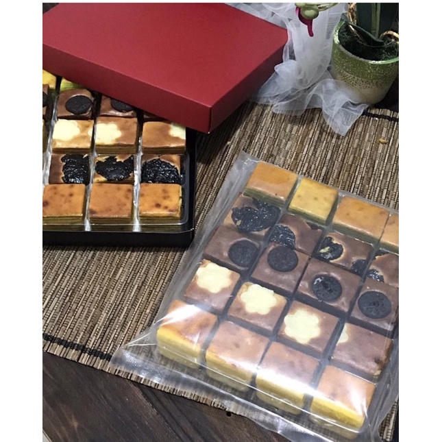Jual box lapis legit mini/box nastar/ box kue kering 20 hole | Shopee ...