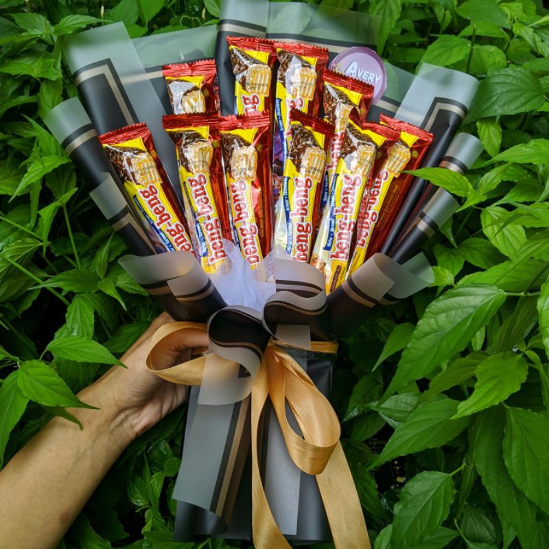 Jual BUKET CHOCOLATOS / BUCKET BENGBENG JOGJA / HADIAH WISUDA JOGJA ...