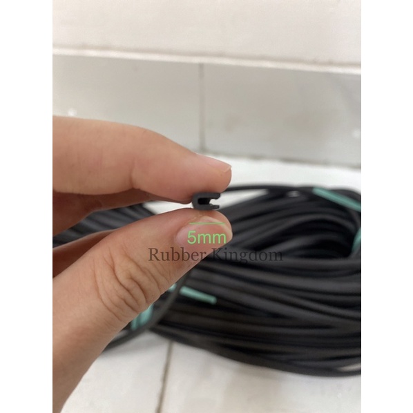 Jual KARET U JEPIT 1-2mm LEBAR 5mm LIS PLAT PANEL HELM 5 mm 1 2 mm ...