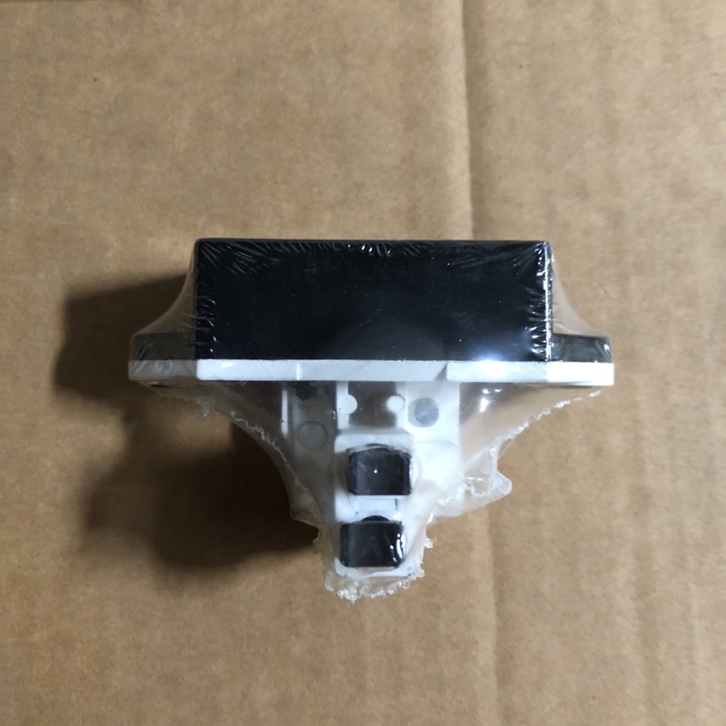 Jual USI - IC REGULATOR MERCY 12V SEGIEMPAT UNIVERSAL / KOTAK | Shopee ...