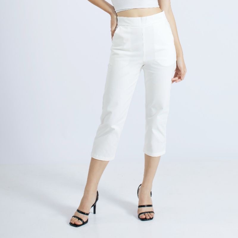 Jual ELIZABETH ZENIFER X MUKU NYX TROUSER WHITE READY STOCK & NEW ...