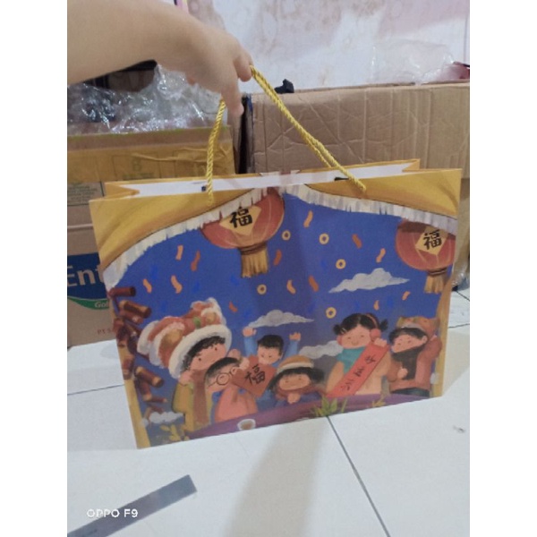 Jual paperbag imlek 2023 besar jumbo / box imlek / tas jinjing imlek ...