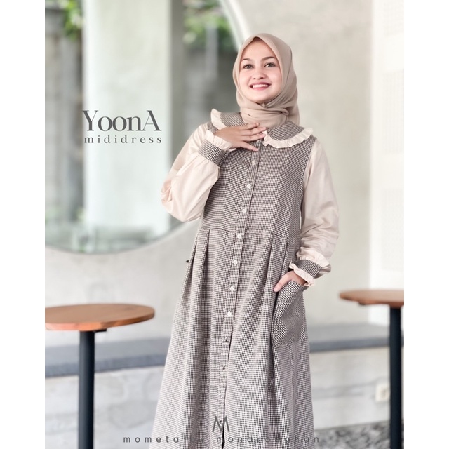 Jual Yoona Midi Dress by Mometa | Shopee Indonesia