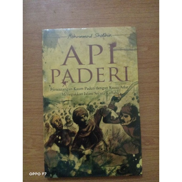 Jual BUKU NOVEL SEJARAH API PADERI Pertentangan kaum paderi dengan kaum ...