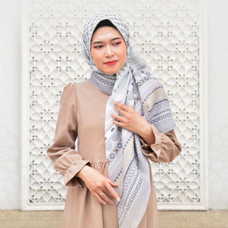Jual Hijab Jilbab Jumbo Syar'i 140 x 140 cm motif Lunara series // Hijab Jilbab Jumbo Syar'i ...