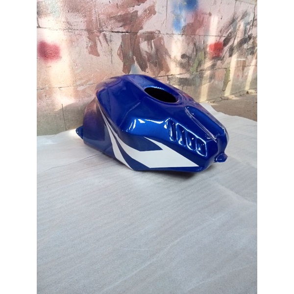 Jual Cover tangki Yamaha R15 v2 model cover tangki Yamaha R1 | Shopee ...
