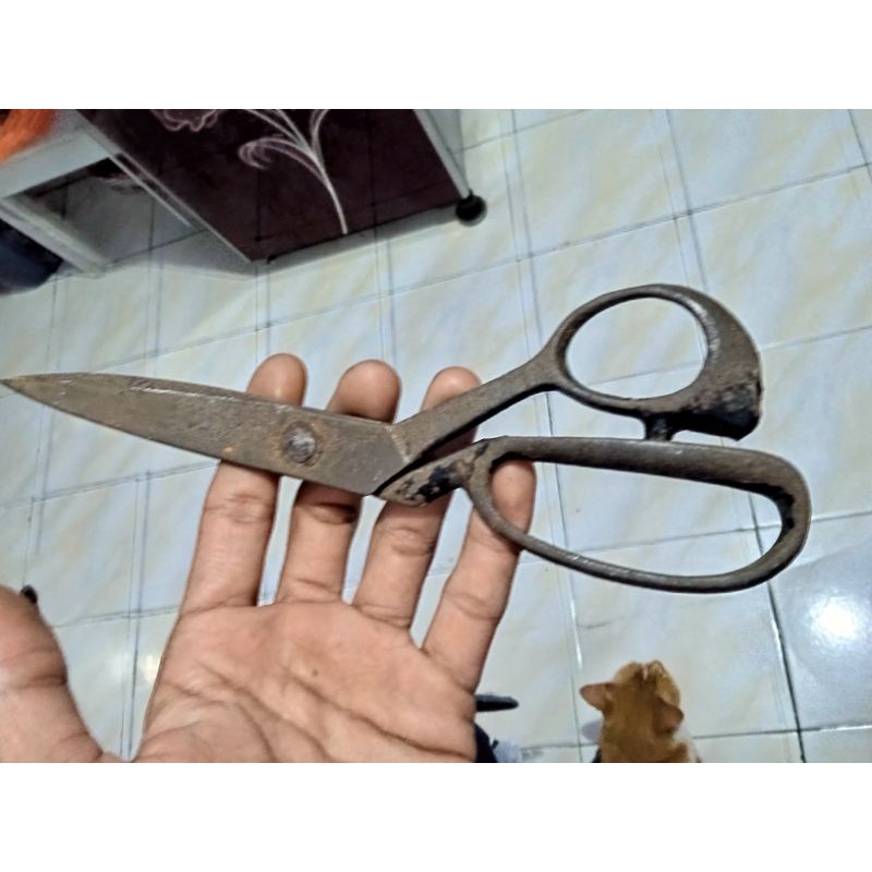 Jual gunting besi jadul bekas | Shopee Indonesia