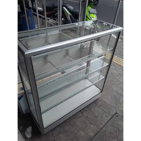 Jual Etalase kaca etalase ATK Ukuran 1meter, 1,5, hingga 2meter ...