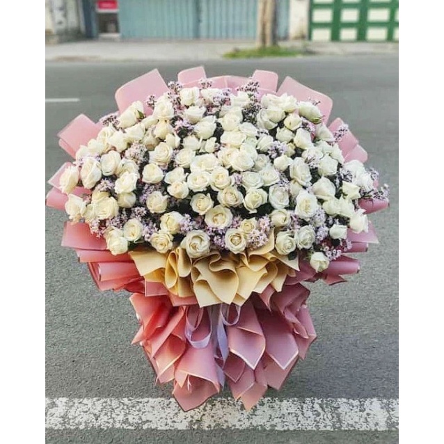 Jual hand bucket / buket bunga mawar jumbo / buket wisuda / frash rose ...