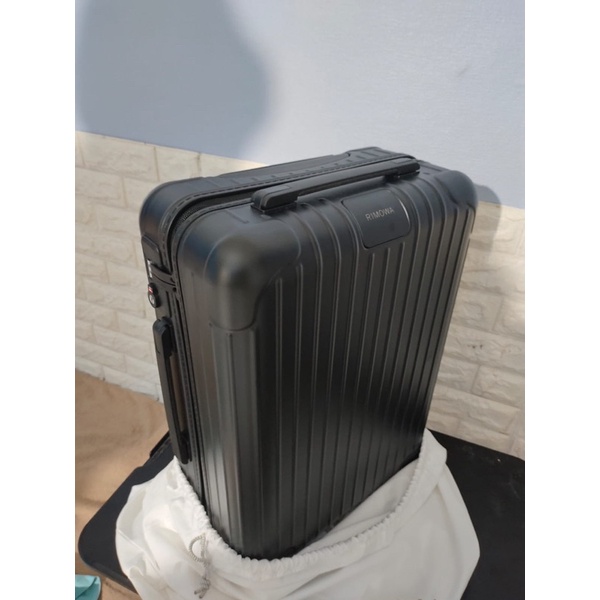 Jual (ORI) NEW Koper Luggage Rimowa Black Matte RMW-832 essential cabin ...