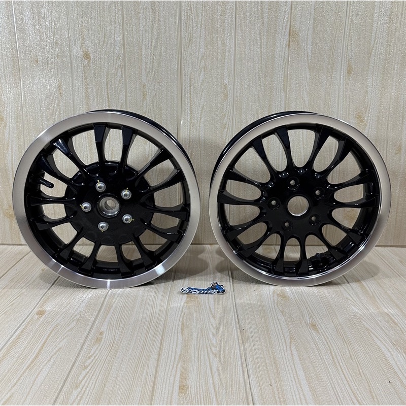 Jual Rims Velg Ori Original Vespa Sprint Euro Black Primavera LX S ...