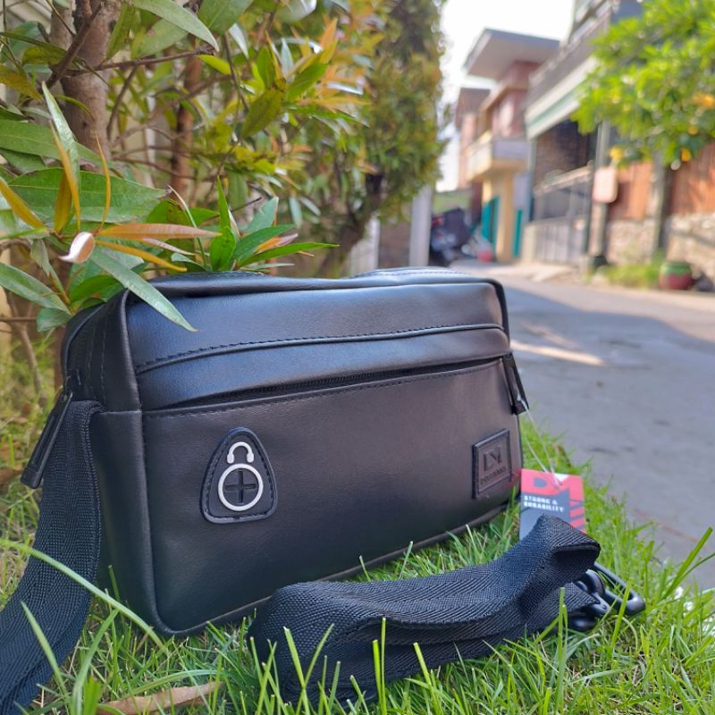 Jual HandBag Pria Original DM | Cluth Bag Pria Kulit PU New Models ...