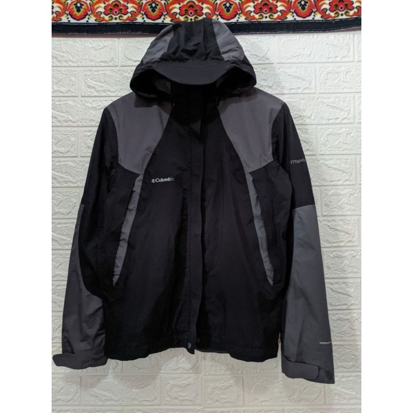 Jual jaket outdoor columbia second | Shopee Indonesia