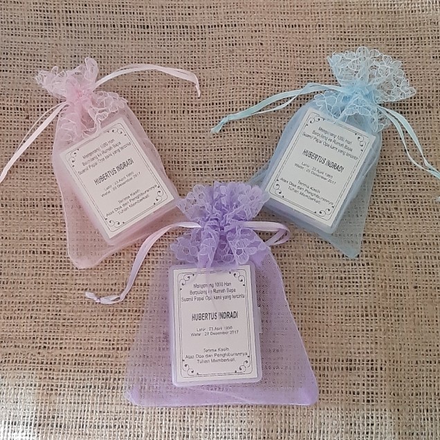 Jual Rosario - Rosario Mute Susu + Kotak + Tile An Revi - Hollishop ...