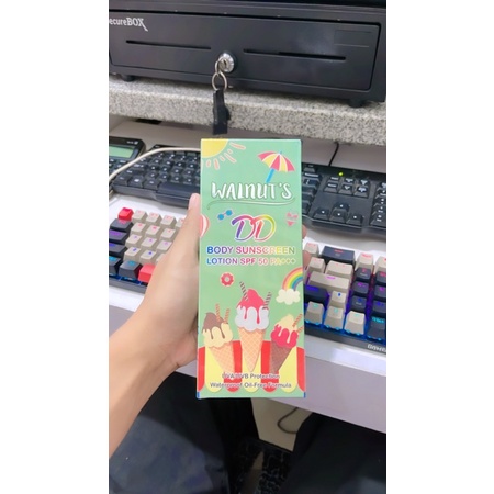 Jual Walnuts DD Body Sunscreen Lotion spf 50 PA+++ Thailand | Shopee ...