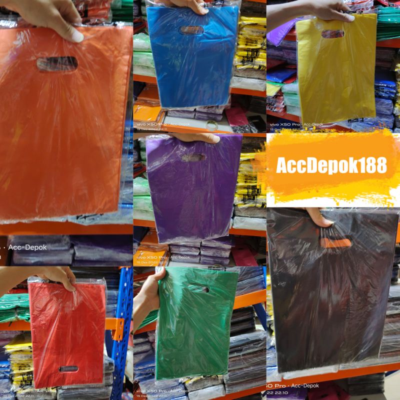 Jual isi 100 PCS Kantong Plastik Pond Packing Shop 15x22 Oval Plong ...