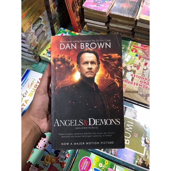 Jual BUKU DAN BROWN ANGELS & DEMONS | Shopee Indonesia