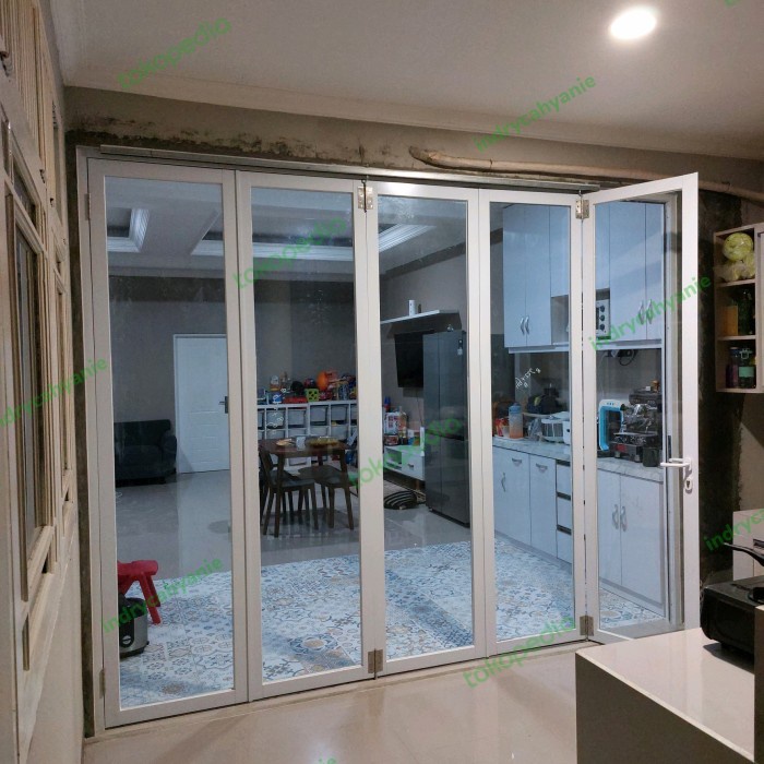 Jual pintu lipat alumunium almanium 5 daun minimalis | Shopee Indonesia