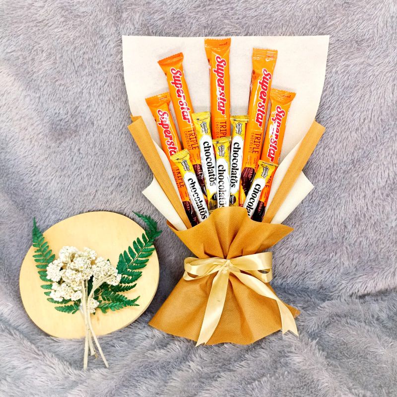 Jual buket Snack chocolatos dan supestar cantik /hadiah wisuda ...