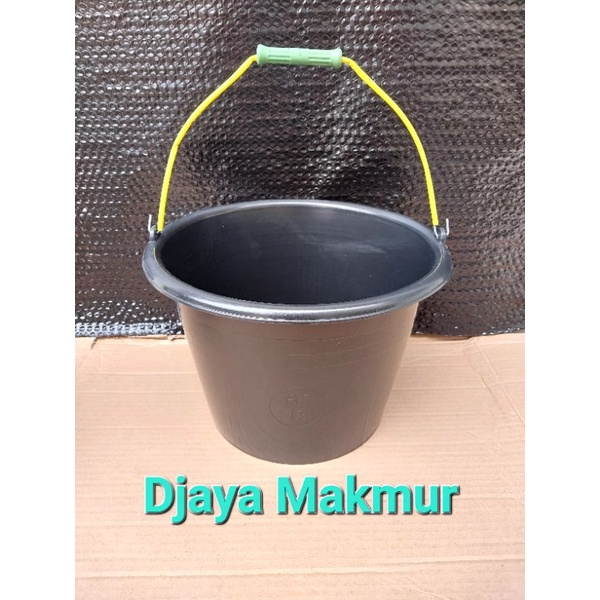 Jual Ember Cor Hitam No 18 Ember Plastik Anti Pecah | Shopee Indonesia