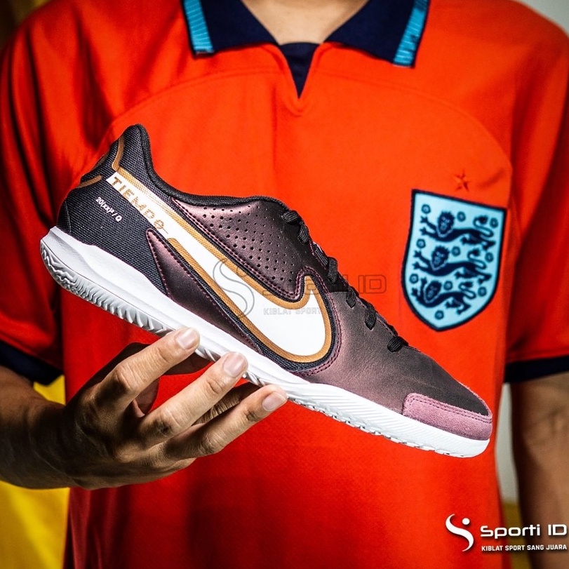 Jual Sepatu Futsal Nike Tiempo Legend 9 Academy IC - Space Purple ...